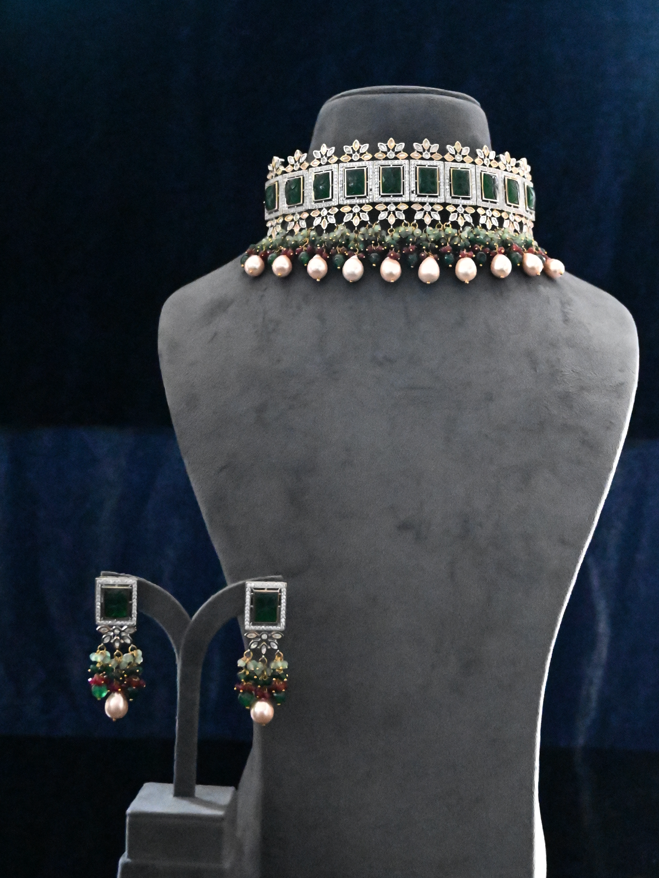 Buy Traditional Colored Stone Jewellery Set Online | Tistabene